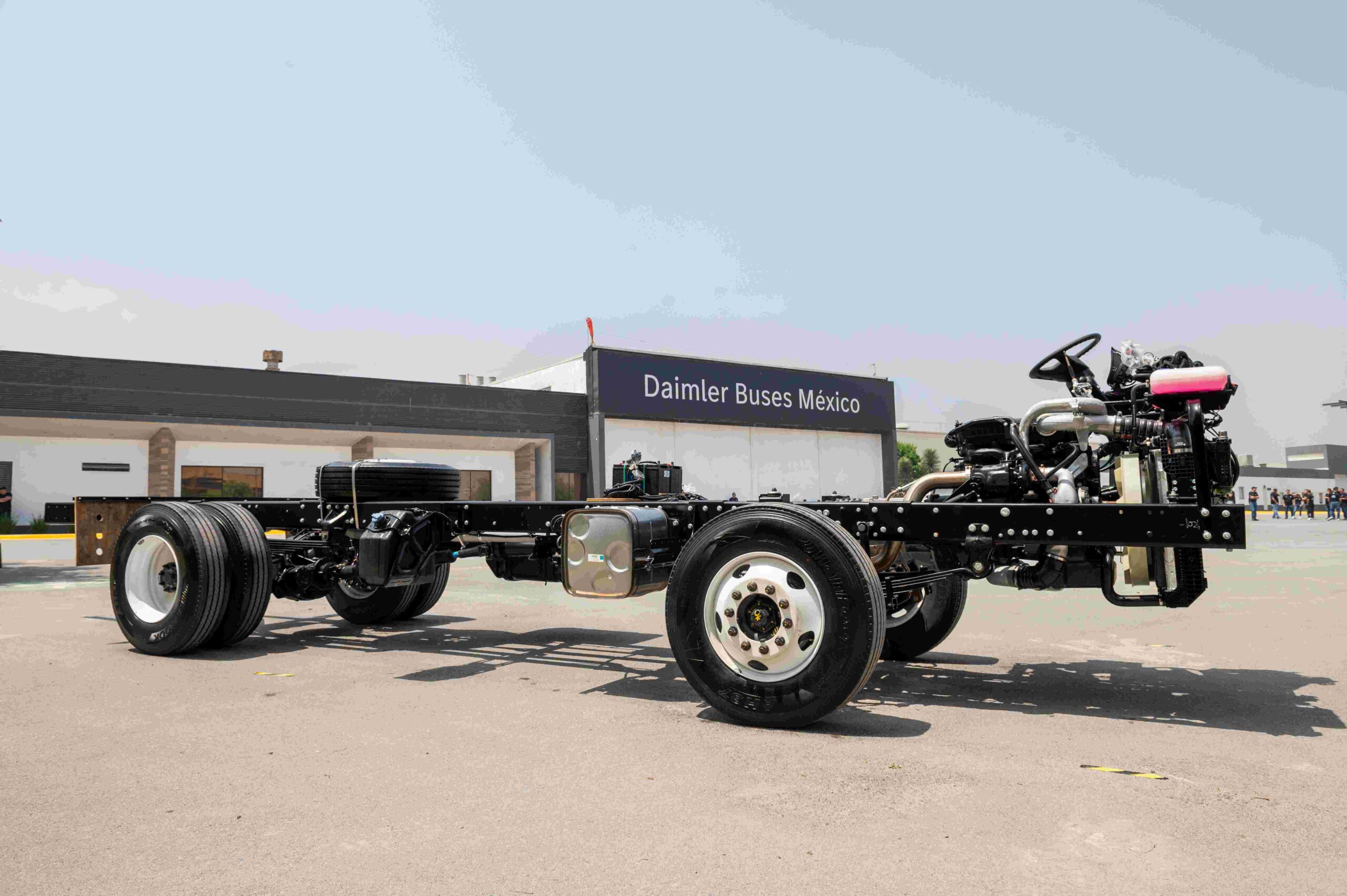 Mercedes-Benz Autobuses produce su chasis 100 mil